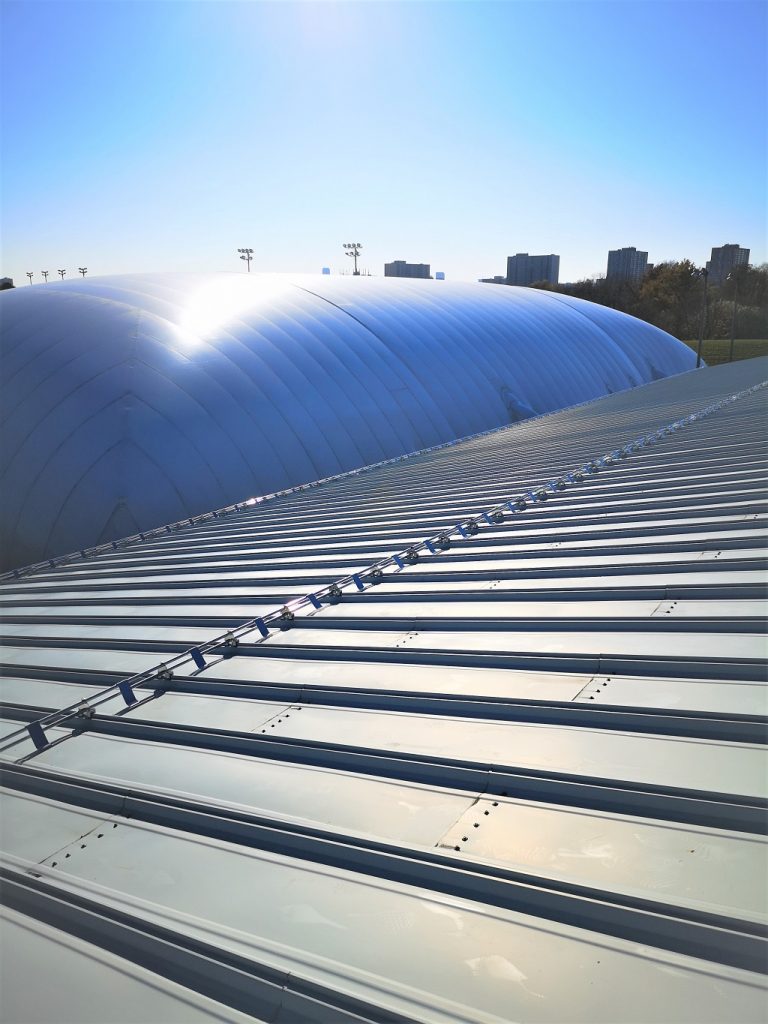 Snow stoppers for Commercial Building - Metal Roof Experts in Ontario ...